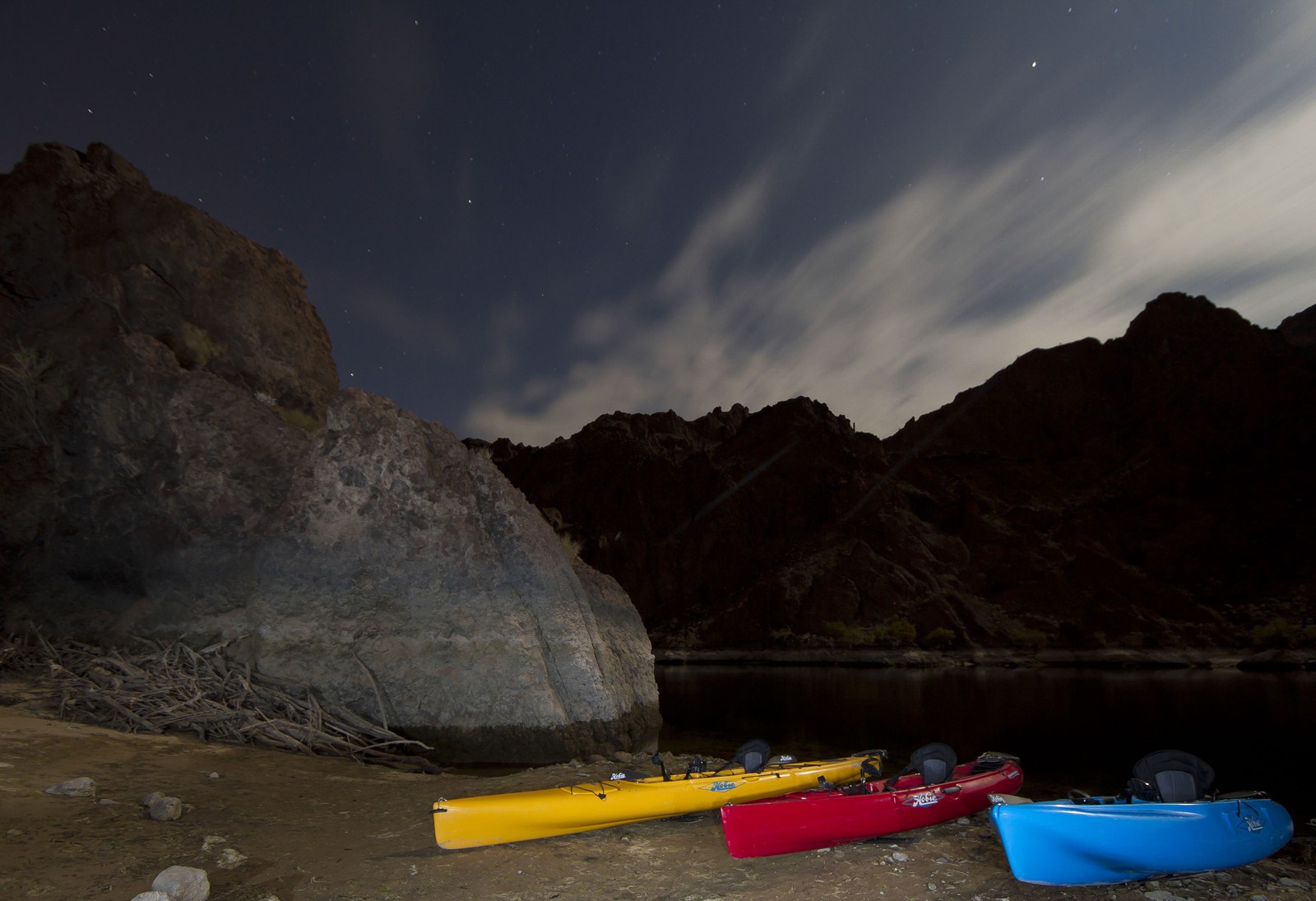 Where to Kayak Under the Full Moon | Hobie